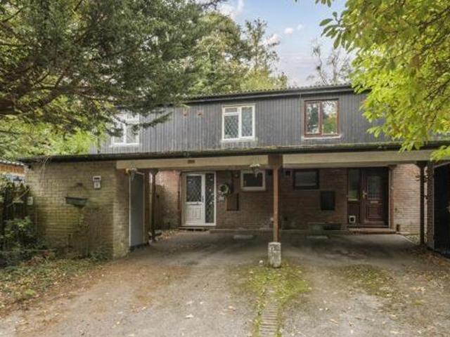 Newbury, Berkshire, 4 Bedroom Semi detached