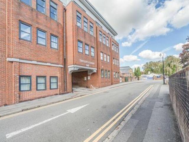 Newbury, Berkshire, 1 Bedroom Flat