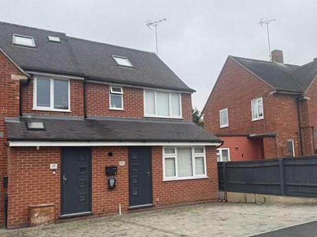 Newbury, Berkshire, 3 Bedroom Semi detached
