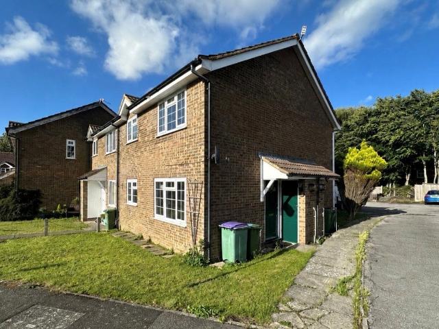 Newbury Close, Folkestone CT20, 1 bed property to rent, £950 pcm | PrimeLocation