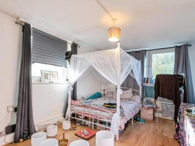 /newbury House Partridge Way, London, 1 Bedroom Apartment