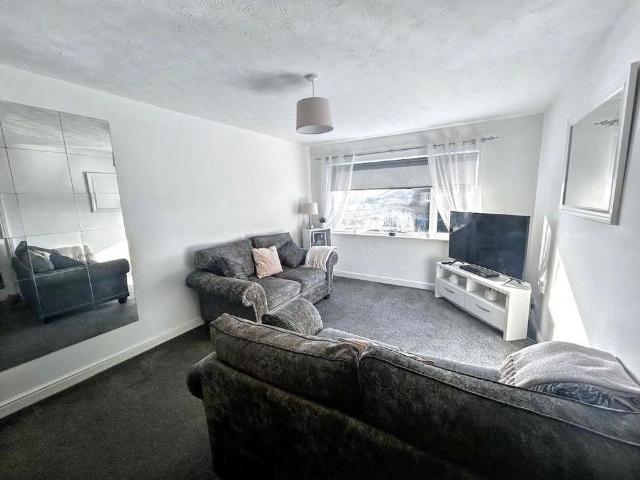 Newbury, Killingworth, Newcastle upon Tyne, Tyne and Wear, NE12 6PW