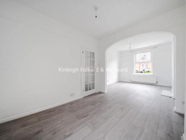 Newbury Road, Bromley BR2, 2 bed terraced house to rent, £2,200 pcm | PrimeLocation