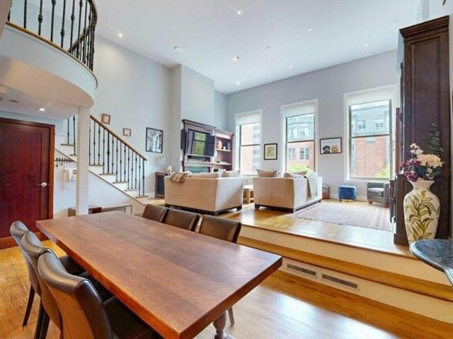 Newbury St Apt,boston, Condo For Sale