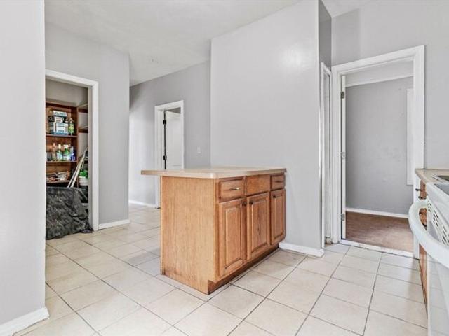 Newbury St, Worcester, Home For Sale