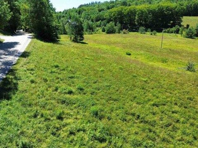 Newbury VT 05051 103034128