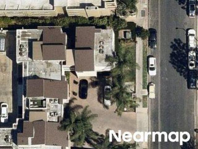 Newcastle Ave