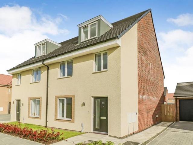 Newcastle NE13 4 bed semi detached house to rent £1,550 pcm £358 pw