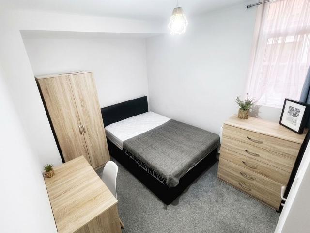 Newcombe Road, Southampton SO15, Room to rent, £685 pcm | PrimeLocation