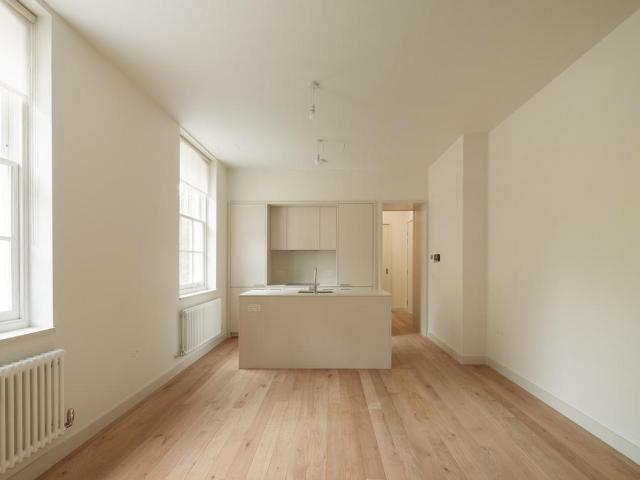 Newcourt Street, St John's Wood, NW8 1 bed apartment to rent £3,848 pcm £888 pw