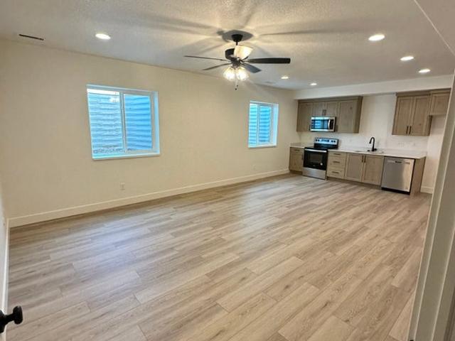 Newcleanand nice studio apartment