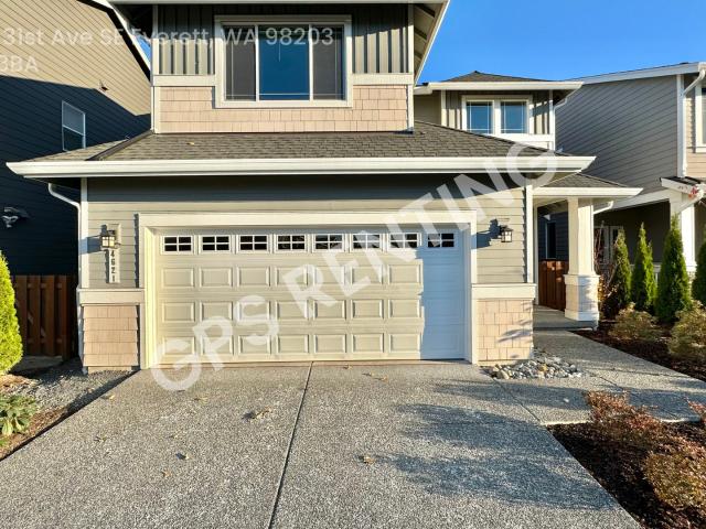 Newer 3BR 2BA home backs native growth area!