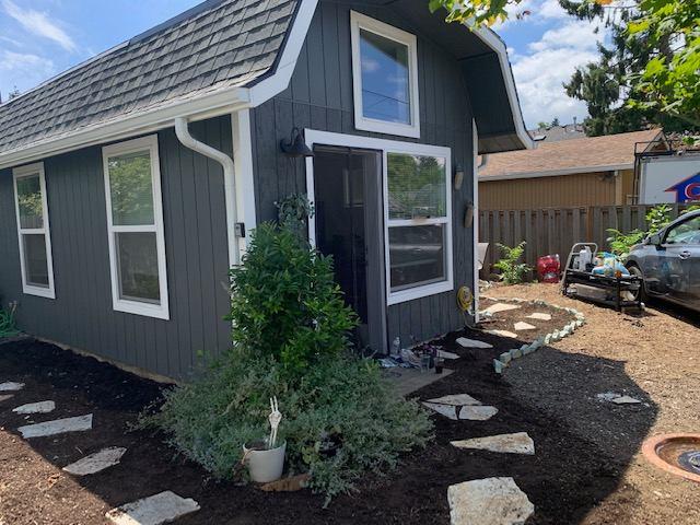 Newer Woodstock Beautiful Farmhouse Studio Tiny Ho