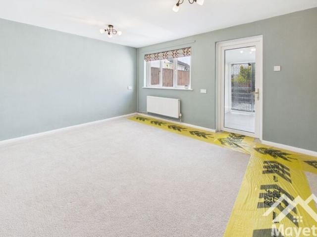 Newfield Drive, Blackburn. Lancs BB2 3UA