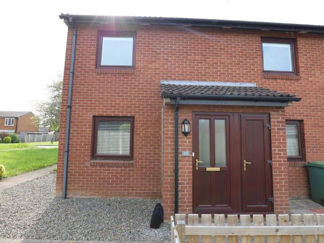 Newfield Drive, Newfield, Carlisle CA3, 2 bed flat to rent, £825 pcm | PrimeLocation