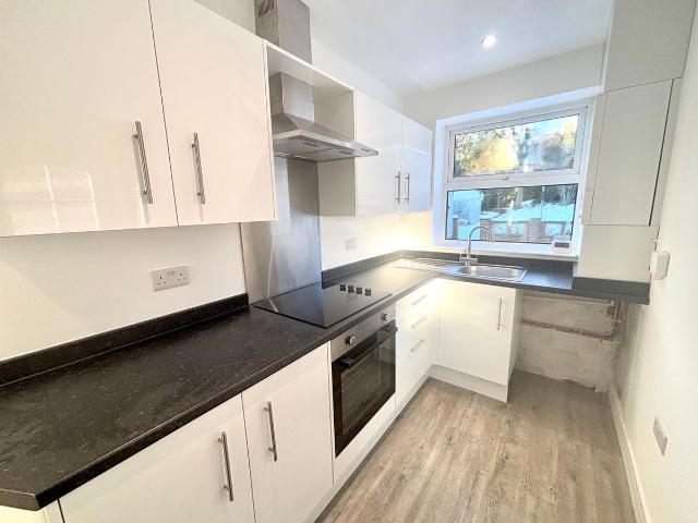 Newfield Green Road, Sheffield S2, 3 bed property to rent, £1,050 pcm | PrimeLocation
