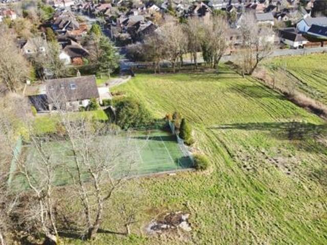 Newfield Lane, Sheffield, 3 Bedroom Detached