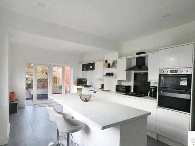 Newford Crescent, Milton, 3 Bedroom Semi detached