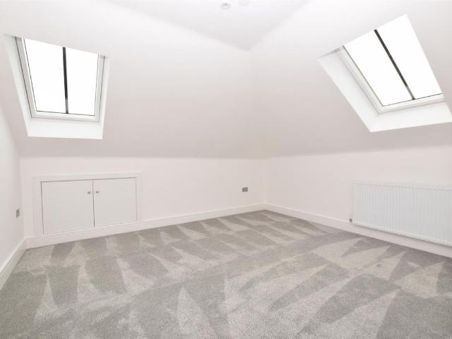 Newfoundland Circus, Bristol BS2, 2 bed flat to rent, £1,450 pcm | PrimeLocation