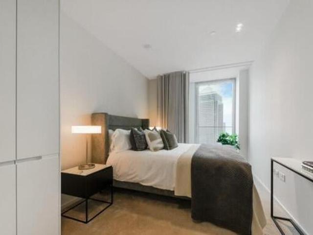 Newfoundland Place, London, 2 Bedroom Apartment