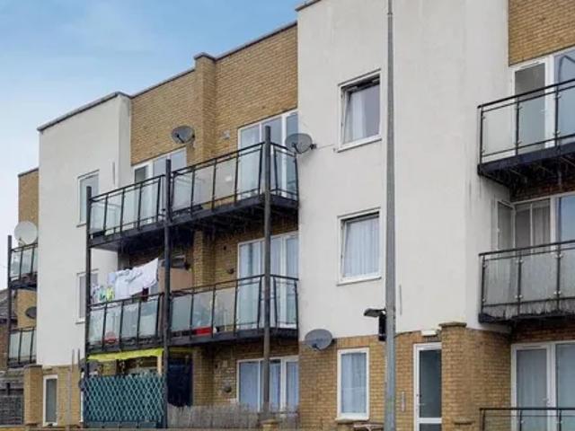 Newham Way, London, E6 3RY, United Kingdom | 2 bed apartment for rent #138775633 | Rentberry