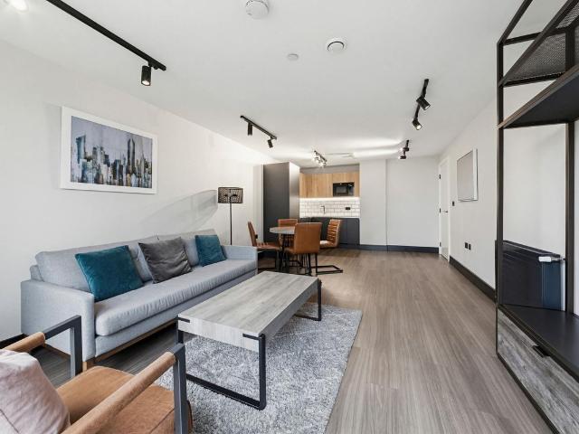 Newham's Yard, Bermondsey, London SE1, 2 bed flat to rent, £3,500 pcm | PrimeLocation