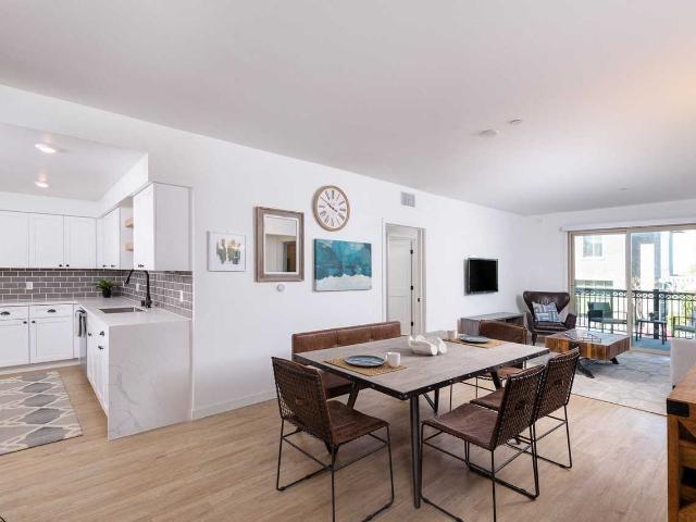 Newhall Crossings 3 Bedroom Apartment for Rent at 24450 Main St, Santa Clarita, CA 91321