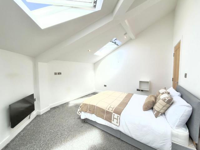 Newhall Street, Birmingham B3 1 bed in a flat share to rent £1,000 pcm £231 pw