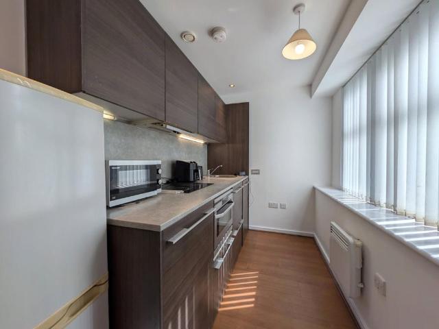 Newhall Street, Birmingham, B3 2 bed apartment to rent £1,000 pcm £231 pw