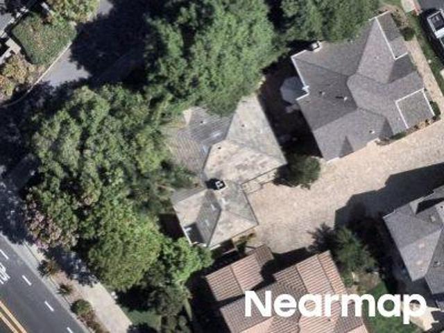 Newhaven Ln