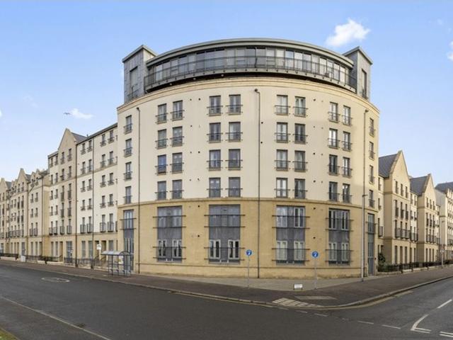 Newhaven Place, Newhaven, EH6 4TG
