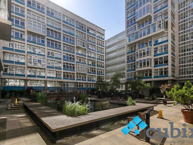 Newington Causeway, London SE1 3 bed flat to rent £4,199 pcm £969 pw
