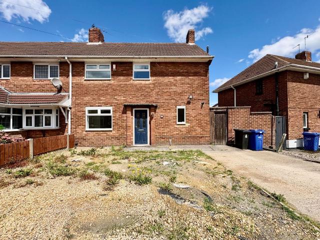 Newland Grove, Dudley DY2, 3 bed semi detached house to rent, £1,250 pcm | PrimeLocation