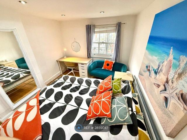 Newland, Lincoln LN1, Room to rent, £537 pcm | PrimeLocation