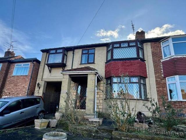 Newland Park Drive, York, 7 Bedroom House