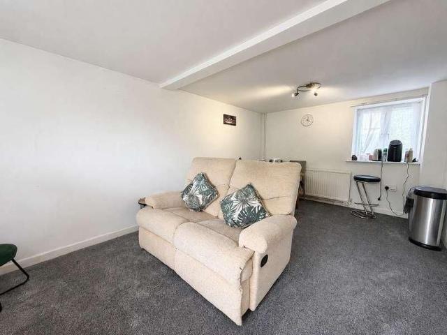 Newland, Witney, Oxfordshire, OX28
