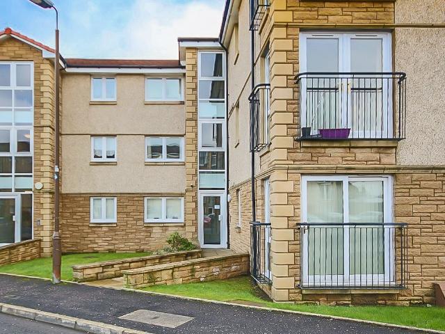 Newlands Court, Bathgate EH48, 2 bed flat to rent, £875 pcm | PrimeLocation