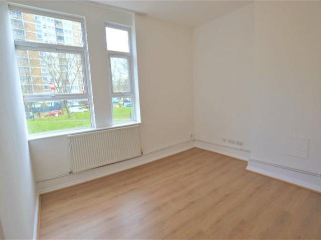 Newley Refubished 2 Bed Flat Seven Sisters