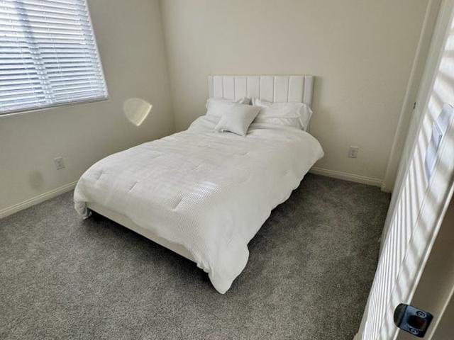 Newly built 4bedrooms, 2.5 baths house