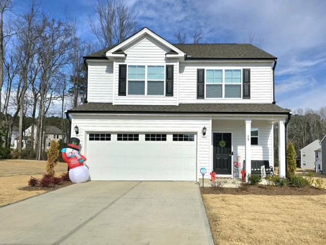 NEWLY BUILT LUXURY HOME Super Clean/ Sanitized