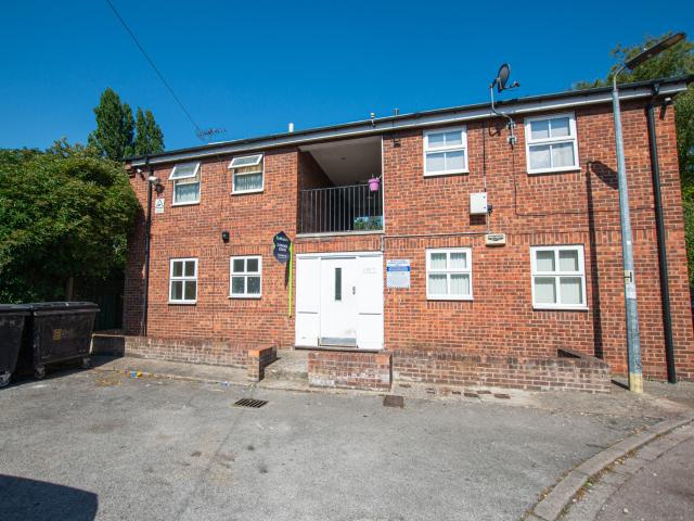 Newly decorated one bed ground floor flat off Coltman Street now available to view