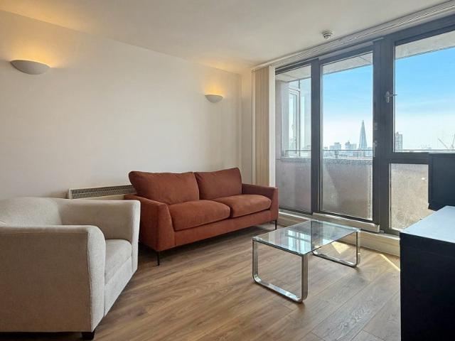 Newly decorated one double bedroom flat