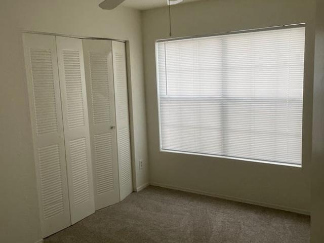 Females only! Room for rent