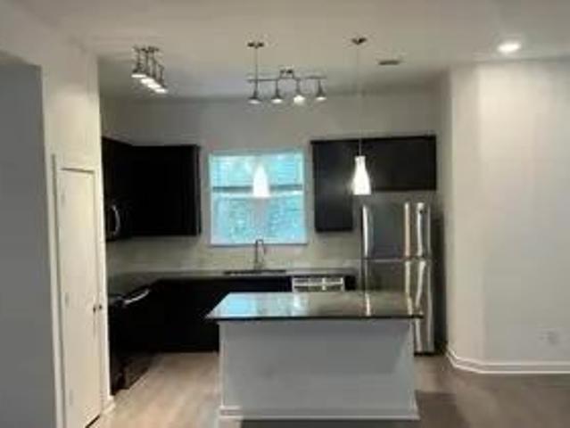 Newly Mordern listing in Leander, TX