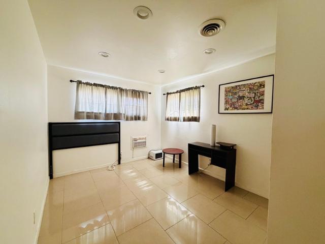 Newly remodeled 1 Bed 1 Bath Single Female ONLY