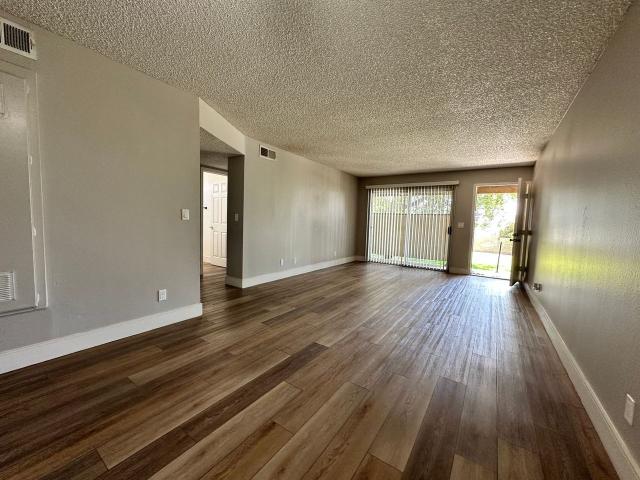 Newly Remodeled 2 bed 2 bath at Pinecrest Apartments 2 Bedroom Apartment for Rent at 1683 Pumalo St, San Bernardino, CA 92404 DRNAG