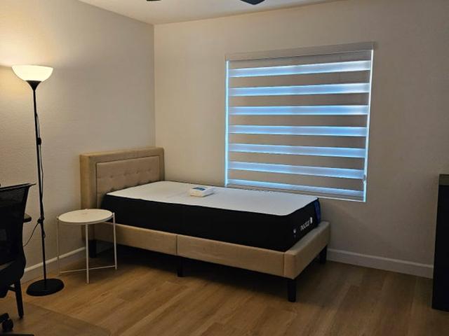 Newly Remodeled Furnished Room – Utilities Include