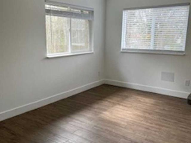 Newly Remodeled Kennedy Park Apartments! 2 Bedroom Apartment for Rent at 10420 Sw Kennedy St, Raleigh Hills, OR 97005 Raleigh Hills