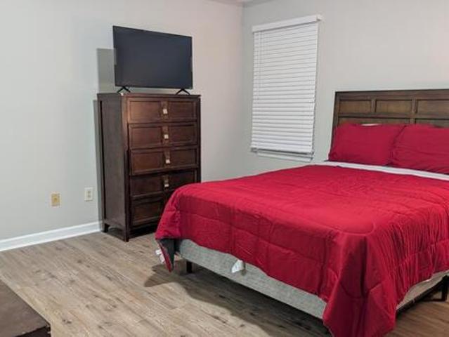 Newly remodeled Home in Quiet Neighborhood. Centrally located for easy access to hwy78 and I20. 5 minutes to a variety of shopping and dining