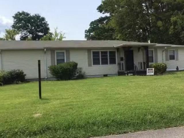 Newly Remodeled Smart Home. Self Tour Today! 1112 9th Pl W